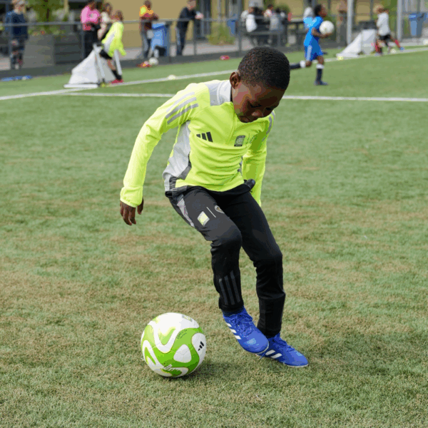 Coerver First Skills Club - Coerver® Coaching